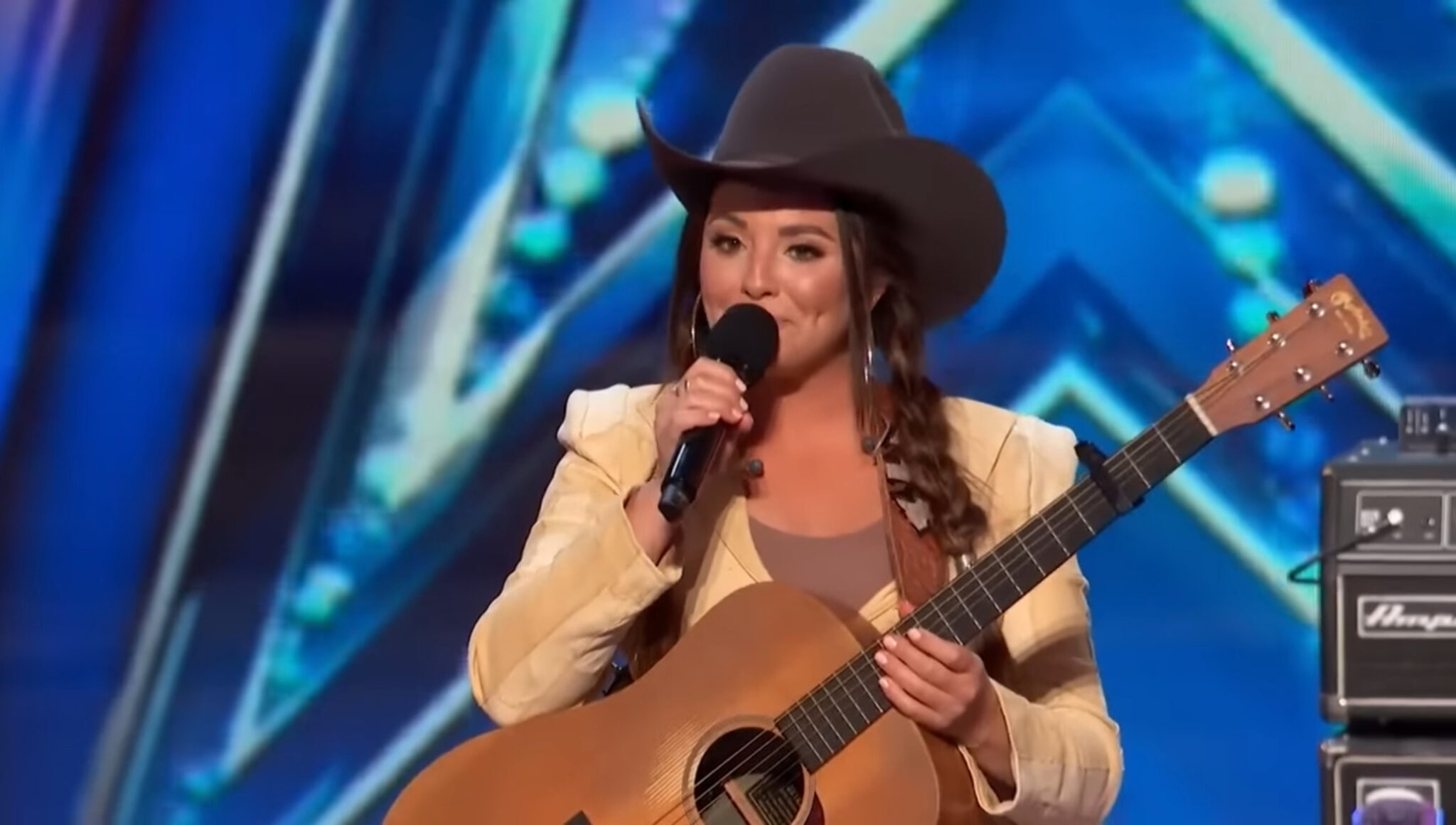 Watch the Moment This Barefoot Singer Proves the Judges Had NO IDEA ...